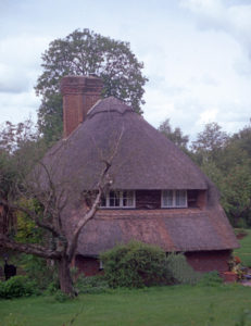 Thatching Straightwork Features | Thatching Info.com