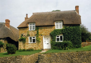 Ridging a Thatched Roof | Thatching Info.com